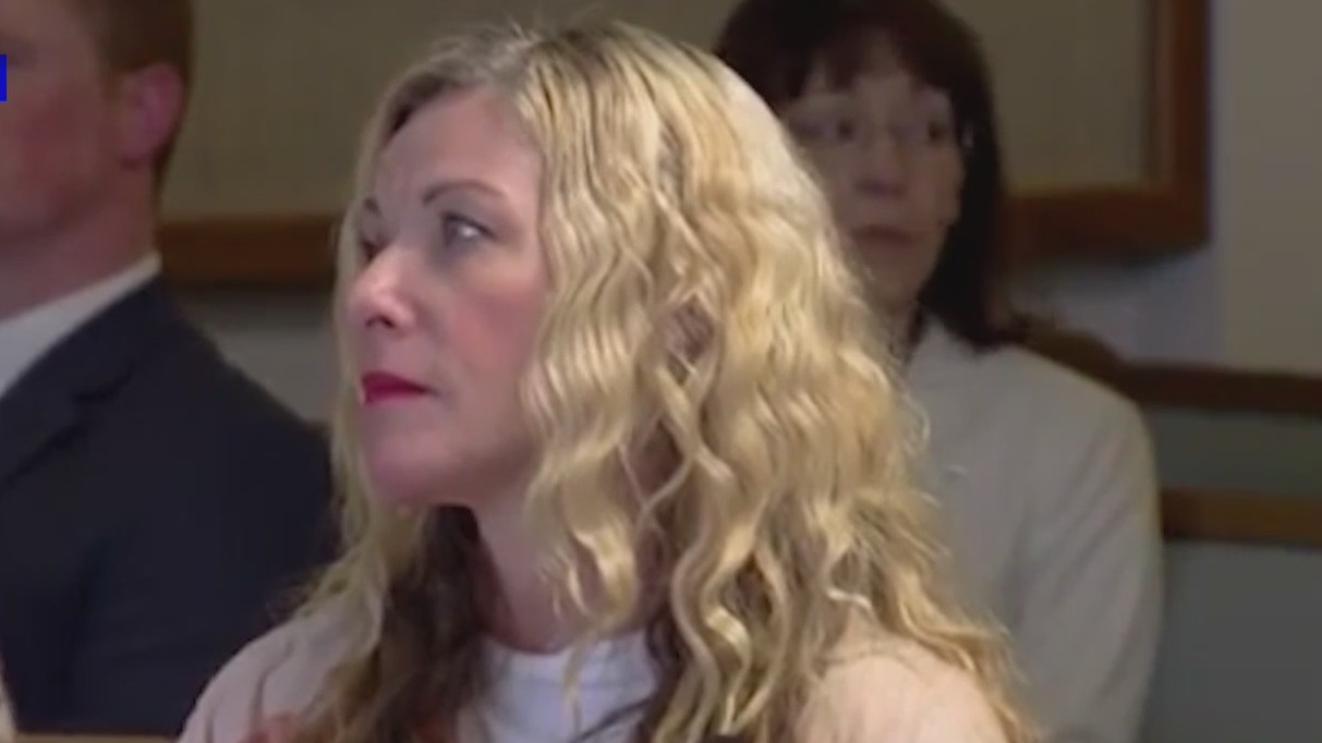 Jury hears emotional call between Lori Vallow and sister | Elizabeth ...