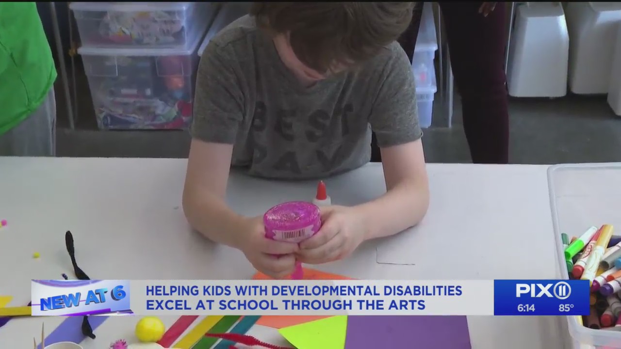 Nonprofit helps kids with disabilities excel in school through art – PIX11