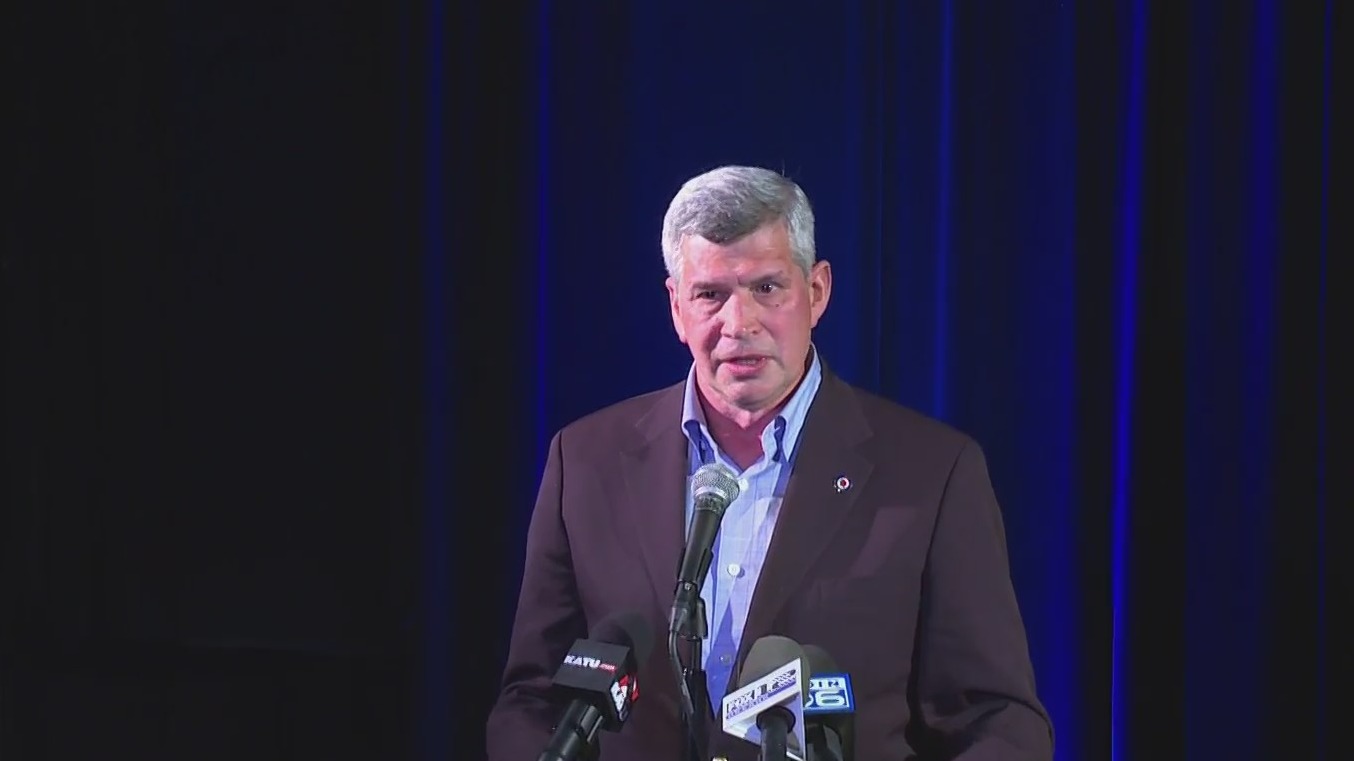 Portland Commissioner Rene Gonzalez announces 2024 run for mayor – KOIN.com