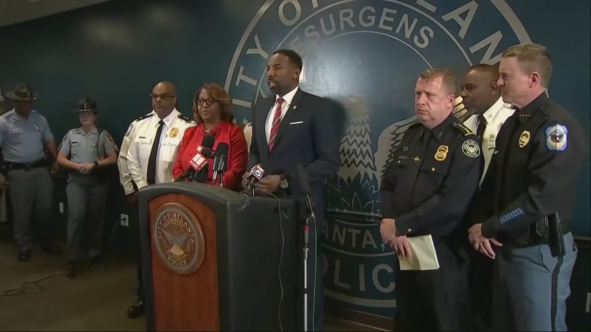 Atlanta and Cobb County joint press conference on apprehension of Deion ...