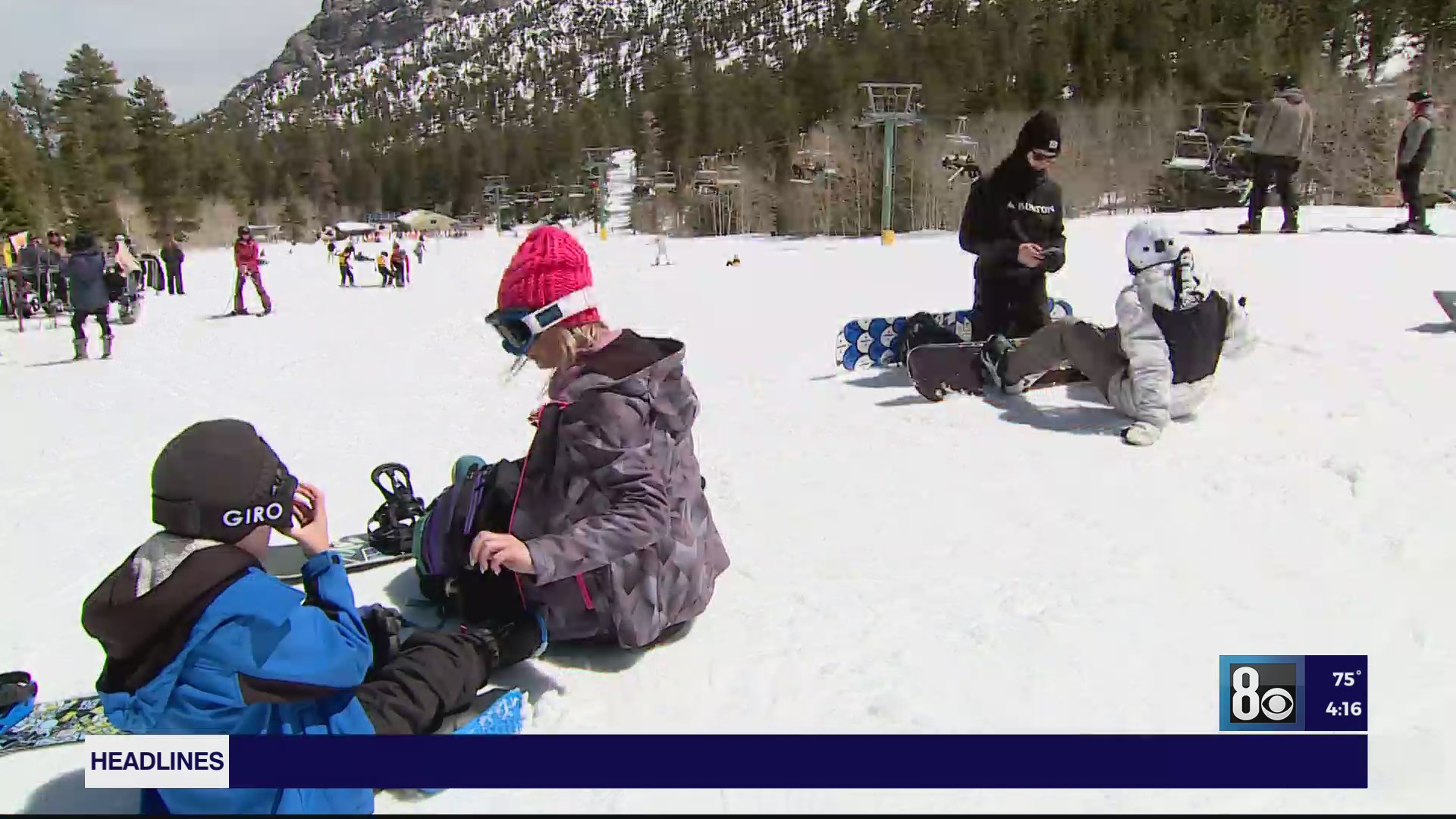 Record snowfall brings crowds to Lee Canyon for Easter weekend – KLAS