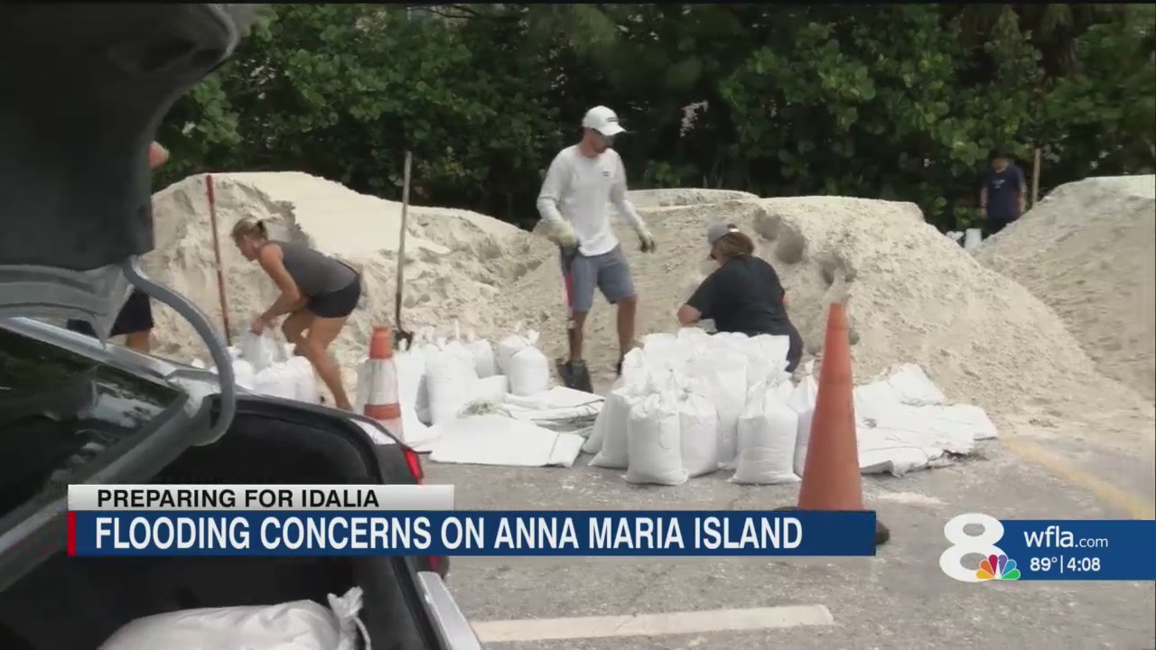 Along barrier islands and Manatee River, storm surge preparations ...