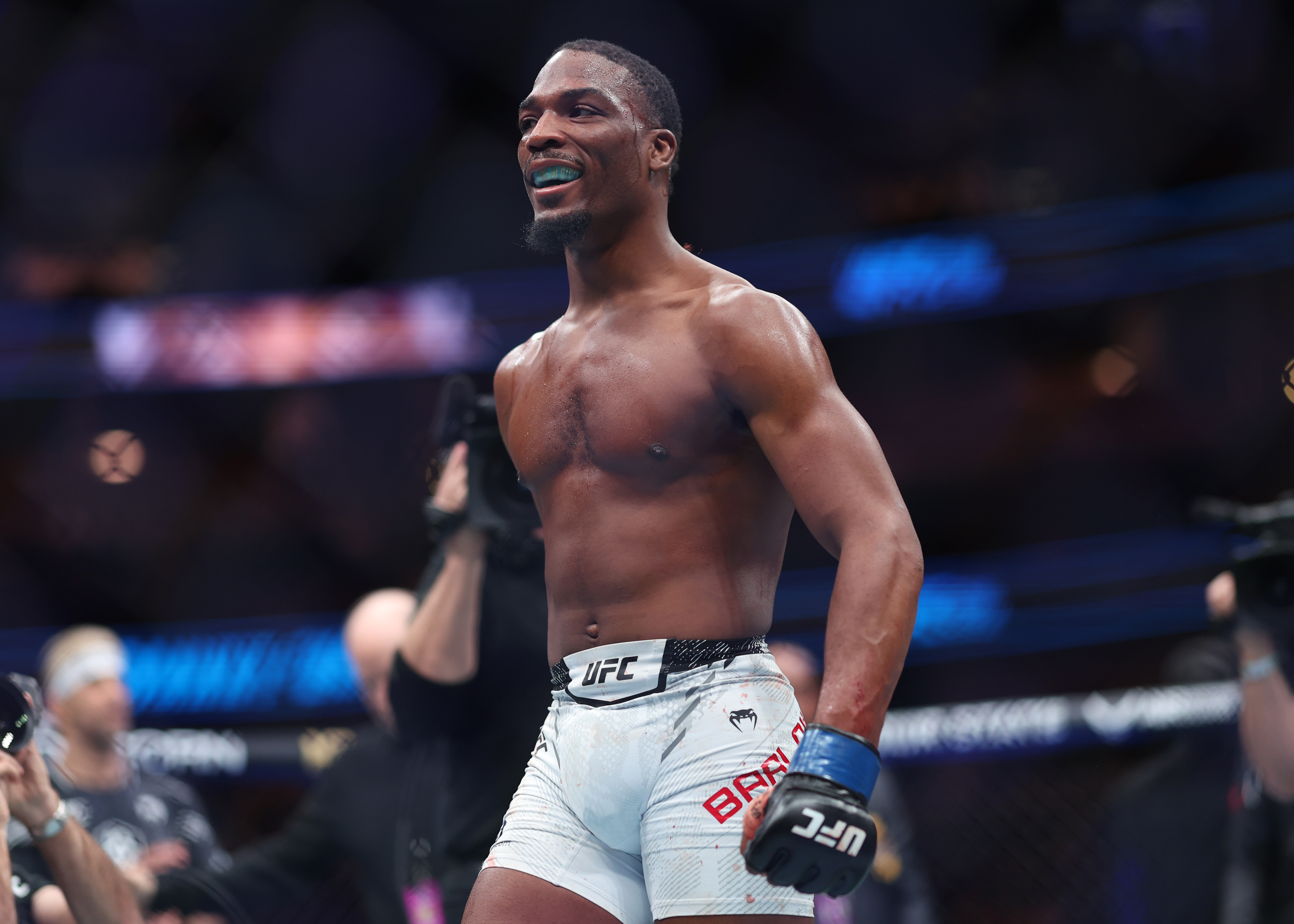 Danny “Left Hand to God” Barlow withstands broken arm in UFC debut win ...