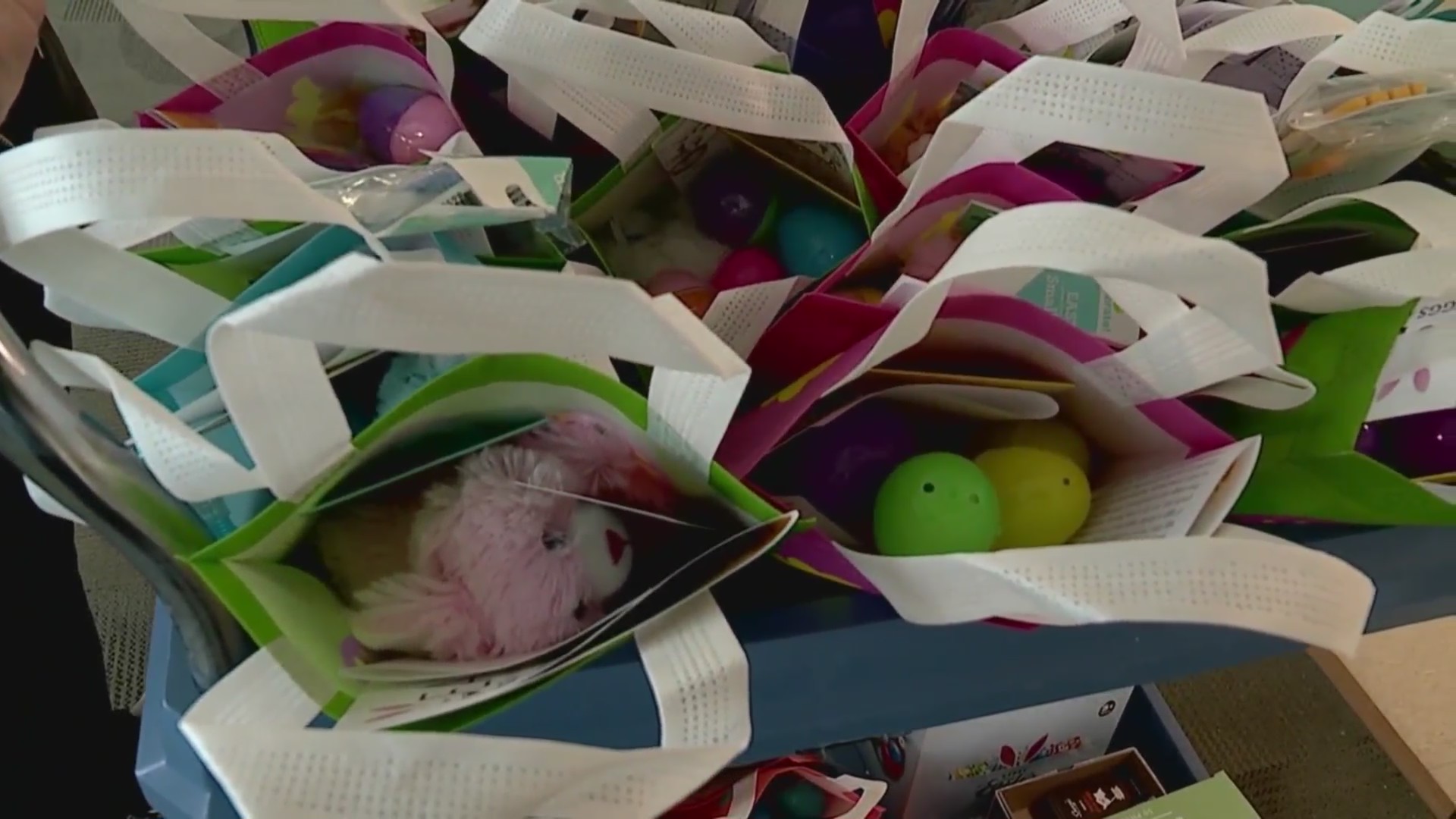 Children’s hospital Easter egg delivery – FOX31 Denver