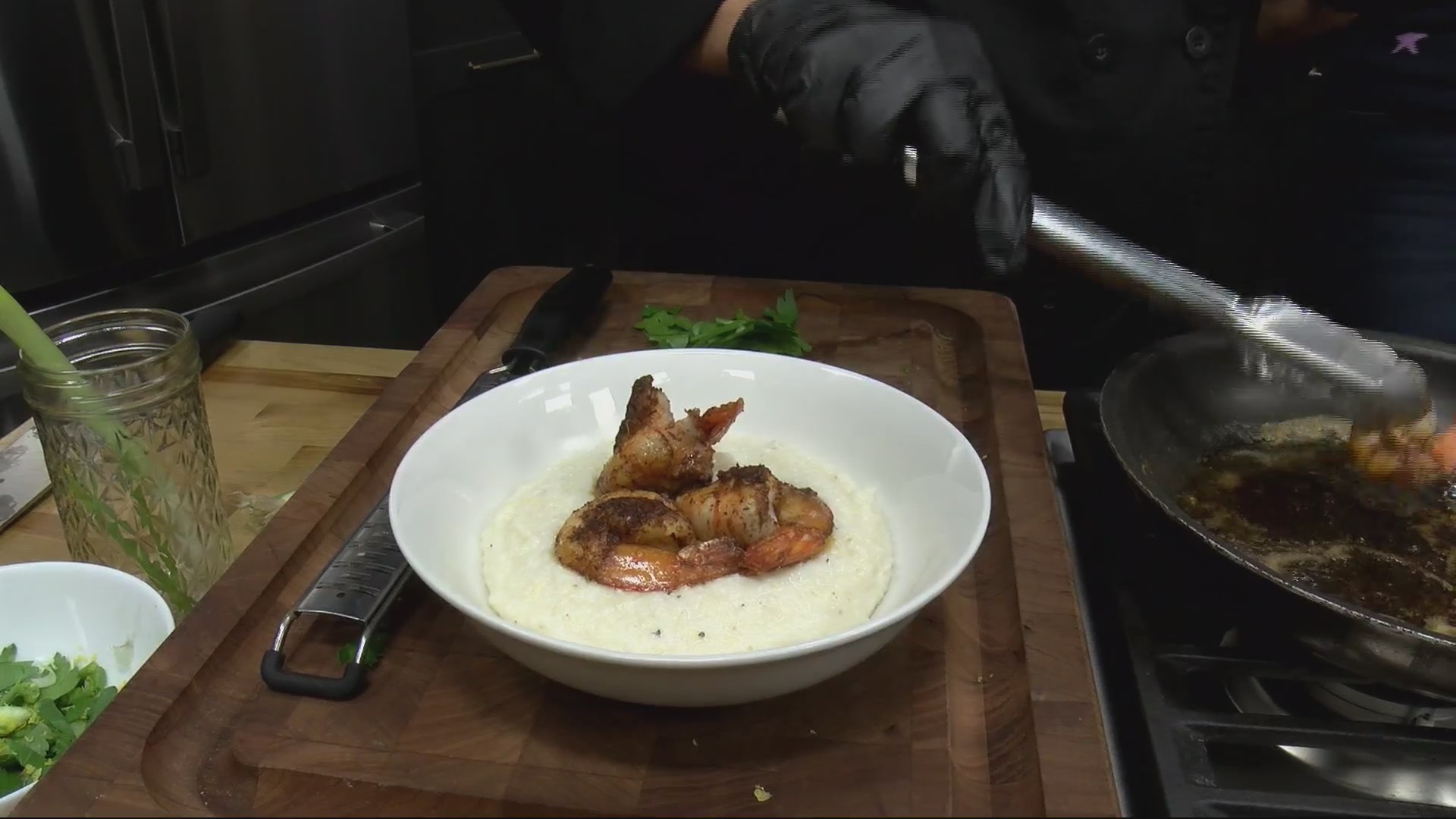 Guest Chef Carrie Anderson | Shrimp and Grits Reveal | ciLiving – WCIA.com