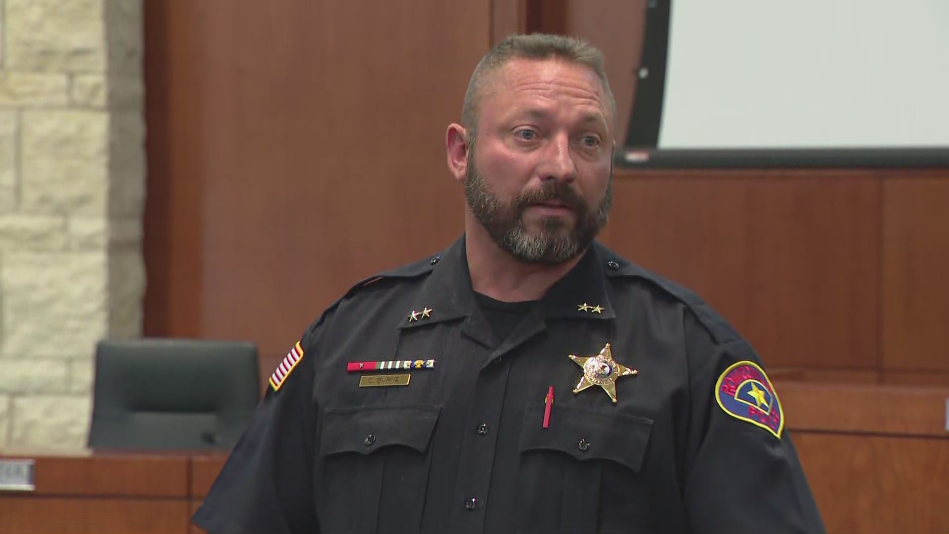 WATCH: Police in Romeoville issue update after family slain – WKRN News 2