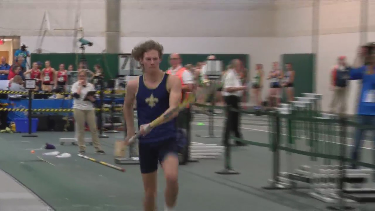 Freshman Isaiah Whitaker making a splash in track and field – CIProud.com