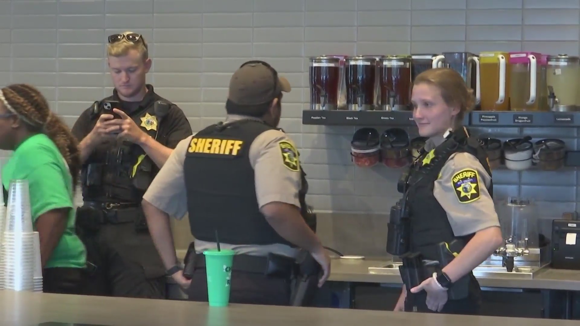 Pitt County Sheriff’s Office hosts Coffee with a Cop event – WNCT