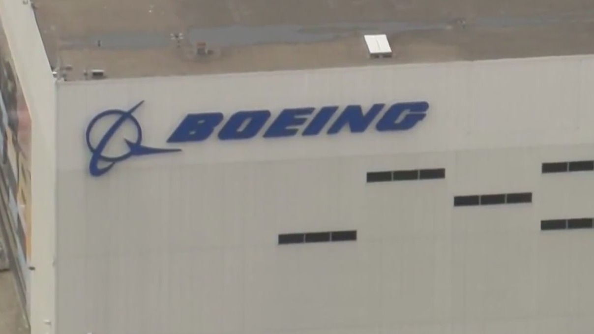 Boeing CEO, more announce departure from company – KOIN.com