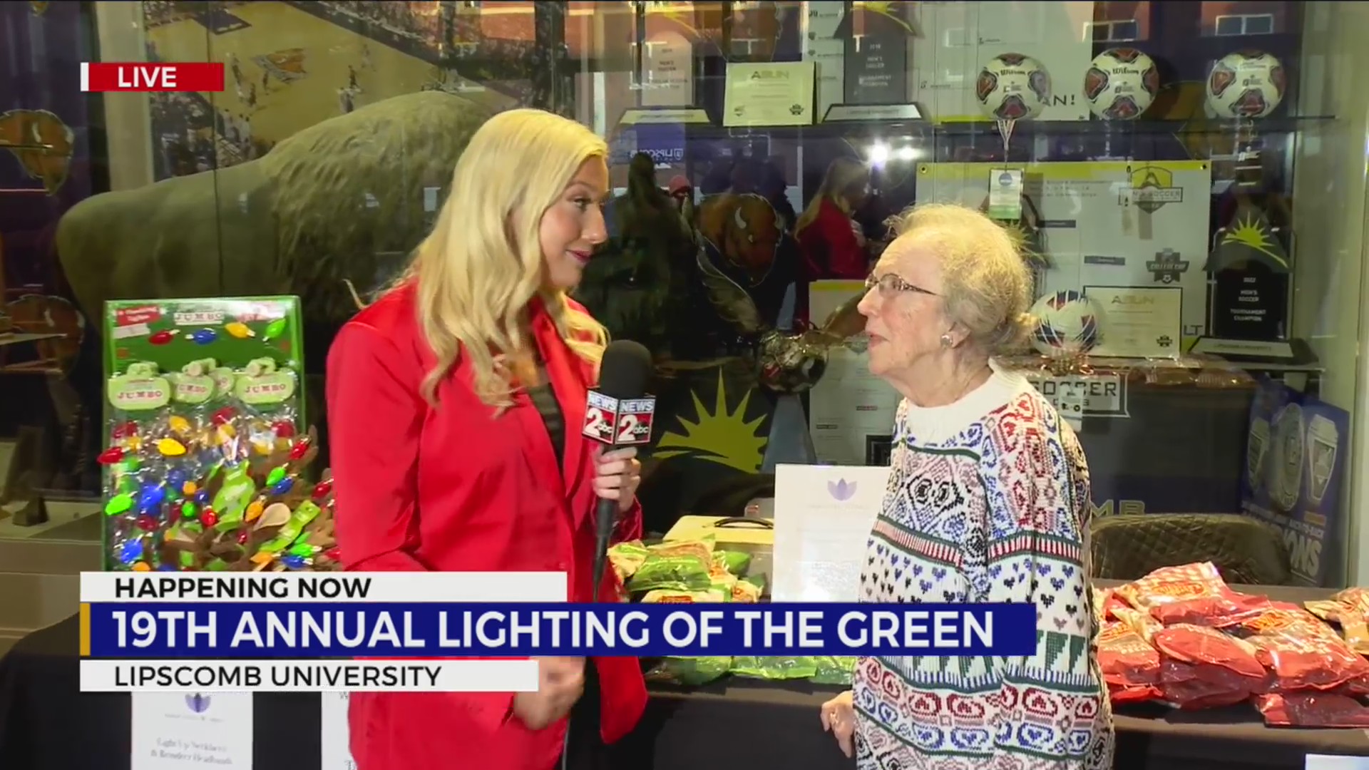 Preparing for Lipscomb University’s 19th annual Lighting of the Green ...