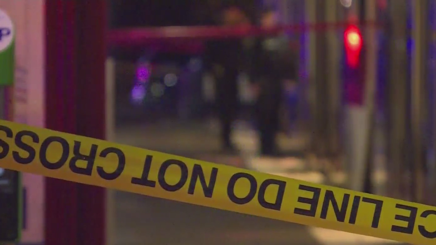 Man dies after stabbing on MAX train – KOIN.com