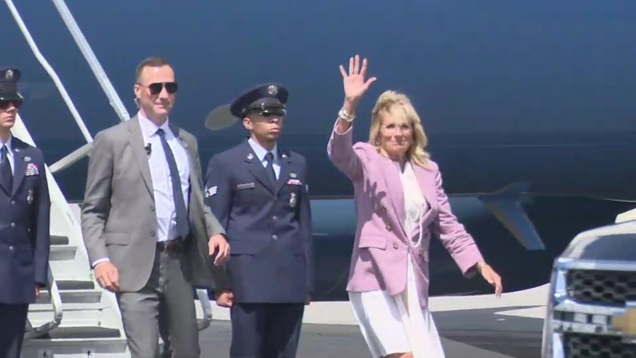 First Lady Jill Biden arrives at PTI Airport in Greensboro – FOX8 WGHP