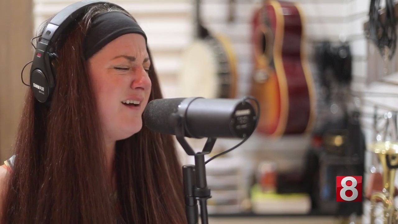 Local singer-songwriter talks about upcoming performance – WTNH.com