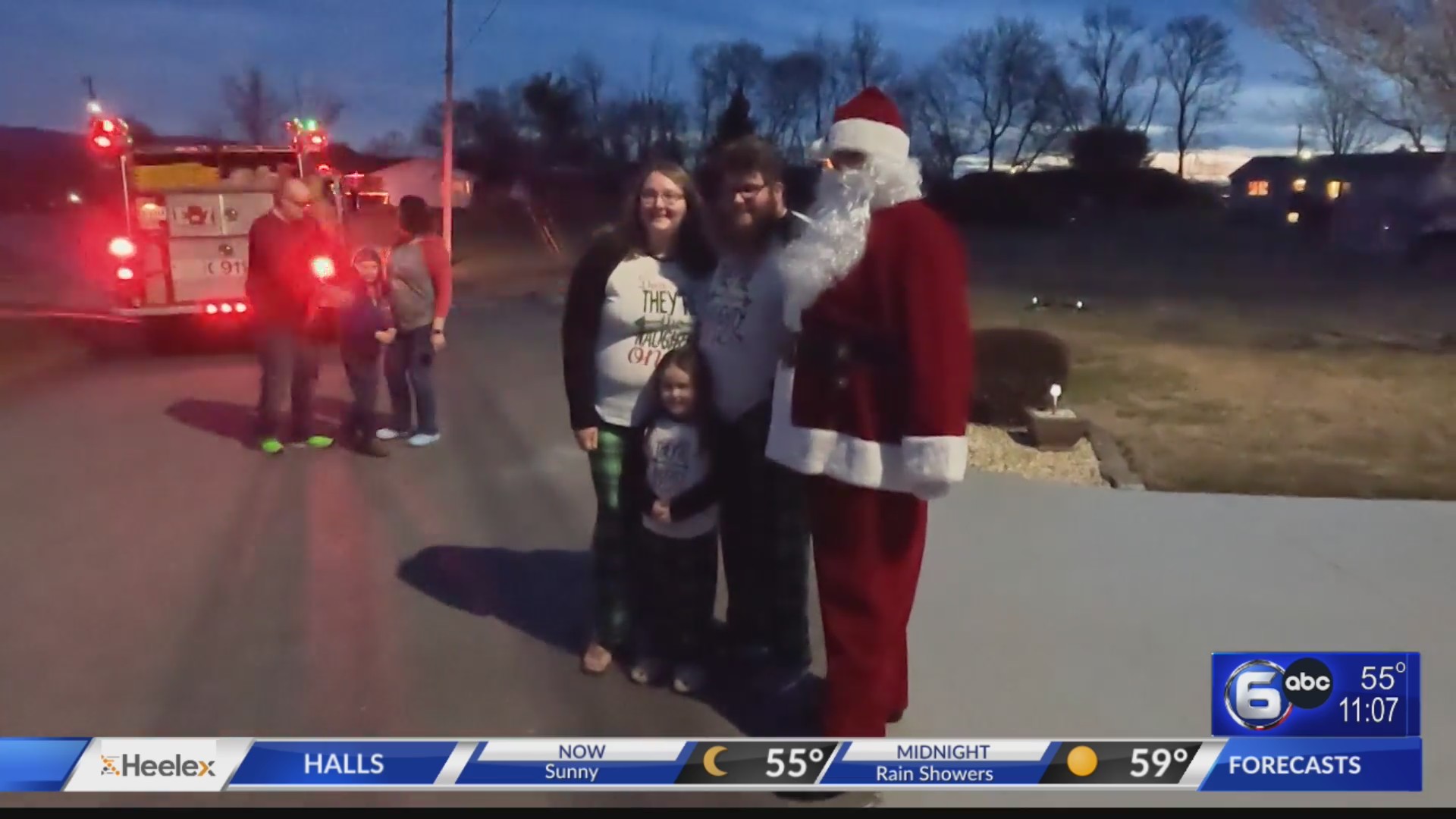Santa Claus makes a trip to Seymour with the help of the Seymour ...