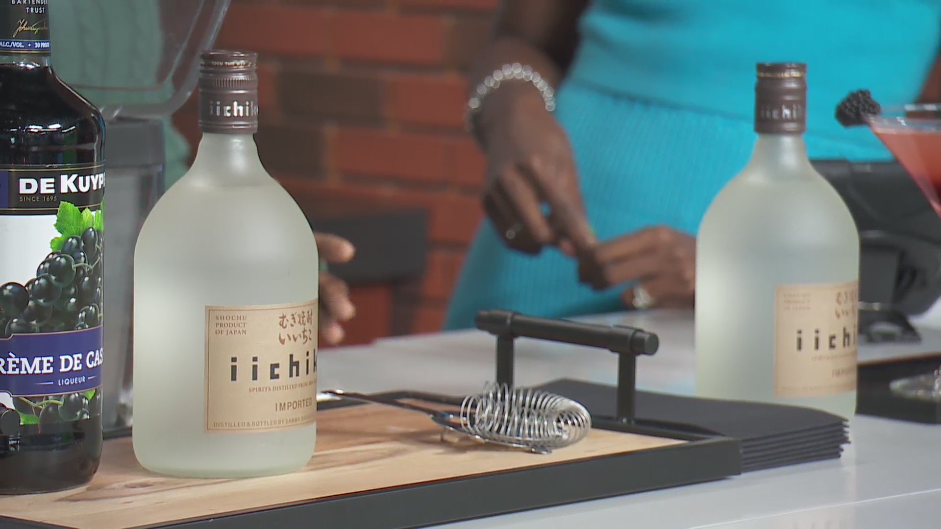Murasaki Sake Lounge – WGN-TV