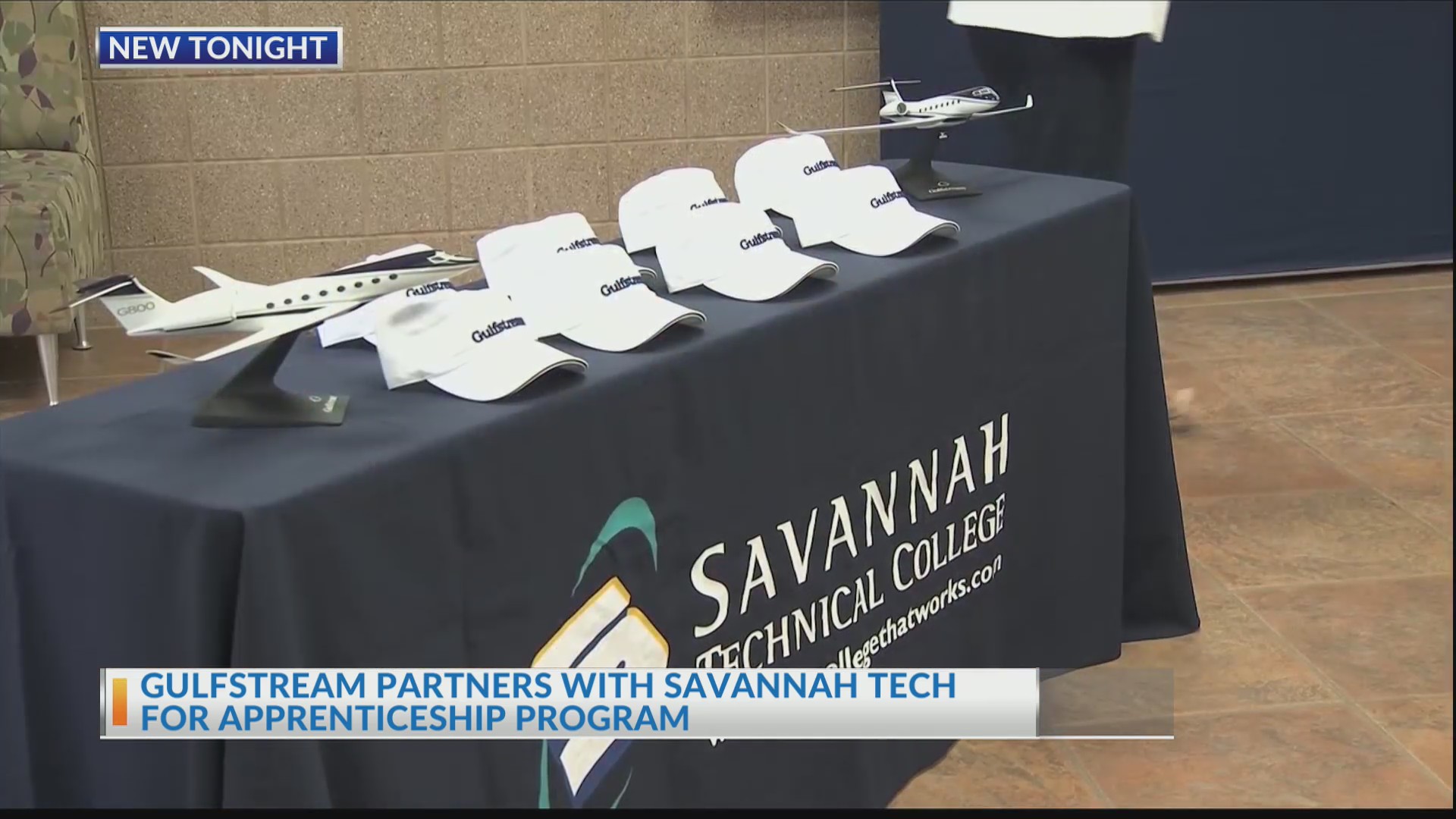 Savannah Tech students sign on to Gulfstream apprenticeship program ...