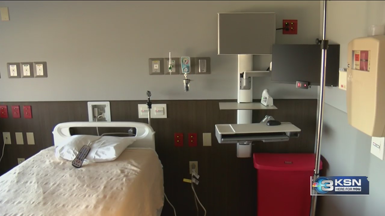 Wesley Healthcare cuts ribbon to new Sarah Cannon Oncology Unit – KSN-TV