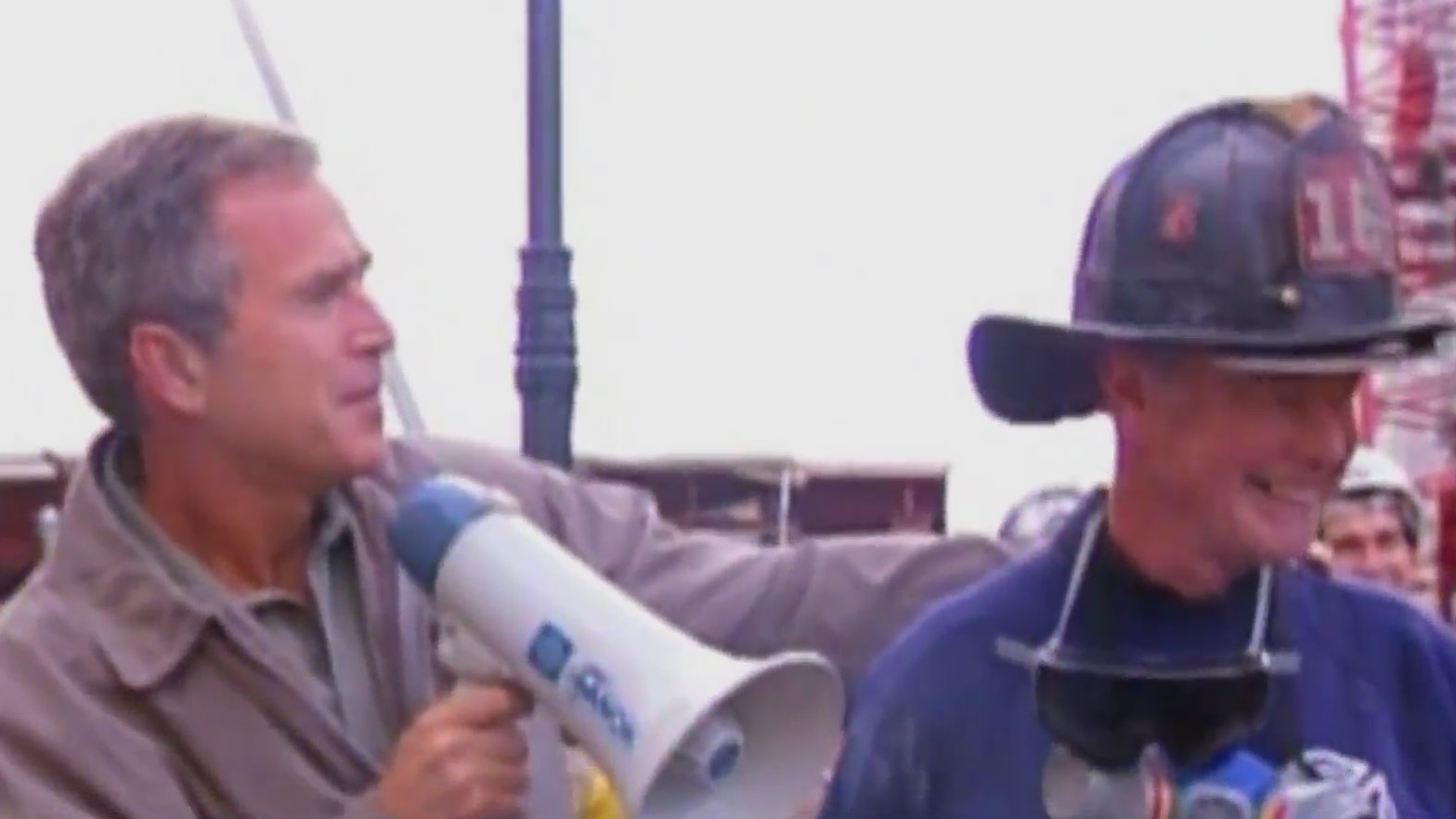 Bob Beckwith, retired firefighter in famous image with Bush after 9/11, dies at 91 – WGN-TV