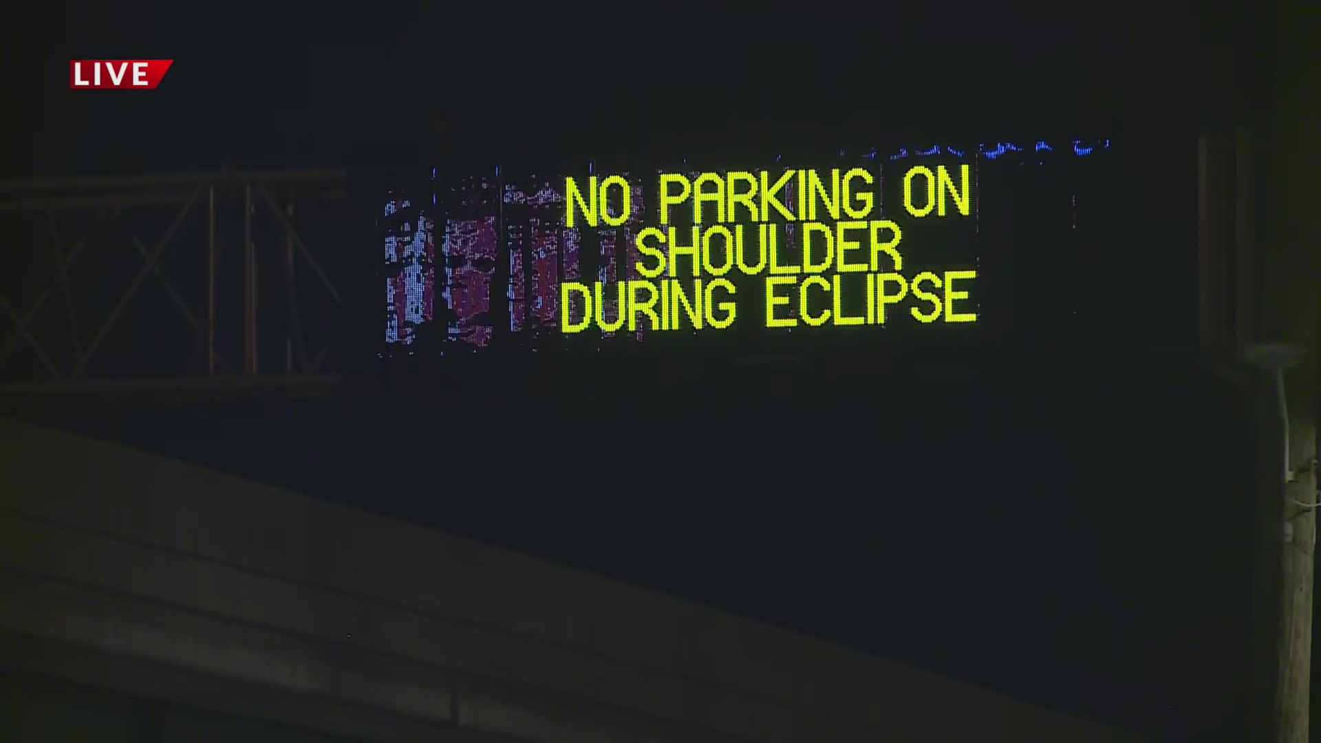 Expect heavy traffic before and after the eclipse – FOX 2