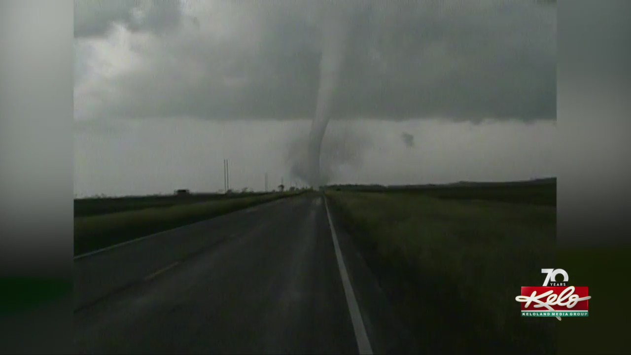 How meteorologists determine the power of tornadoes – KELOLAND.com