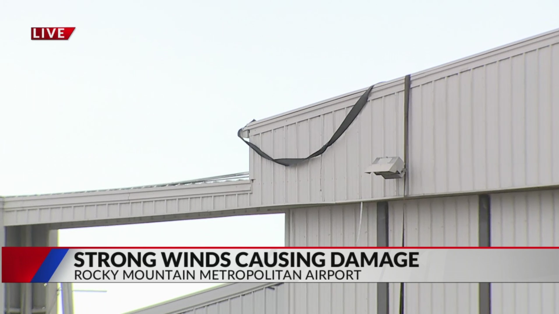Wind damages parts of Broomfield airport – FOX31 Denver