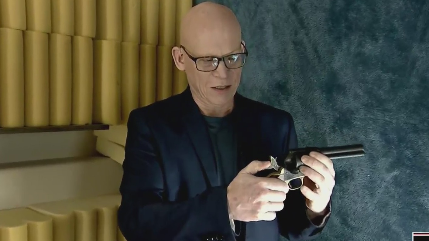 Gun safety expert refutes Baldwin’s ‘fanning’ explanation | CUOMO ...