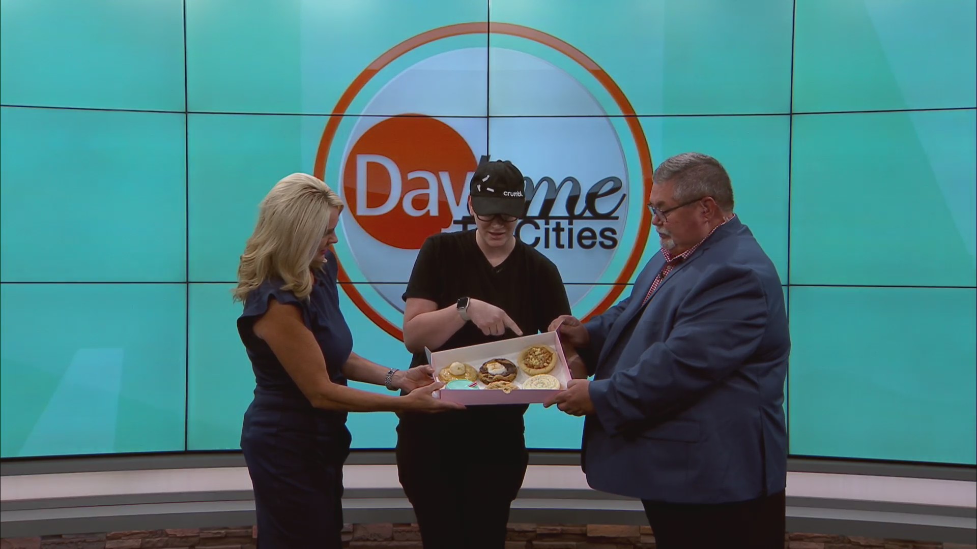 A Special Visit from Crumbl Cookies – WJHL | Tri-Cities News & Weather