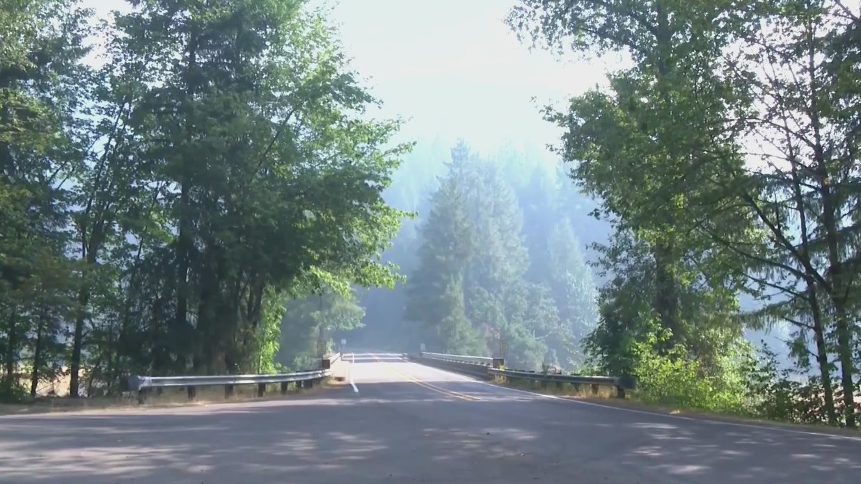 Bedrock Fire grows to 9,568 acres; 3% contained – KOIN.com