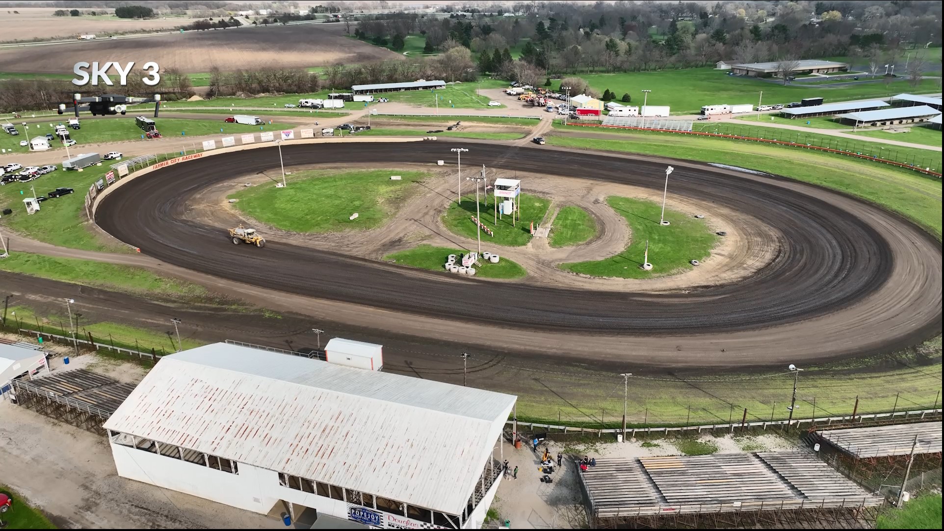 Farmer City Raceway – WCIA.com
