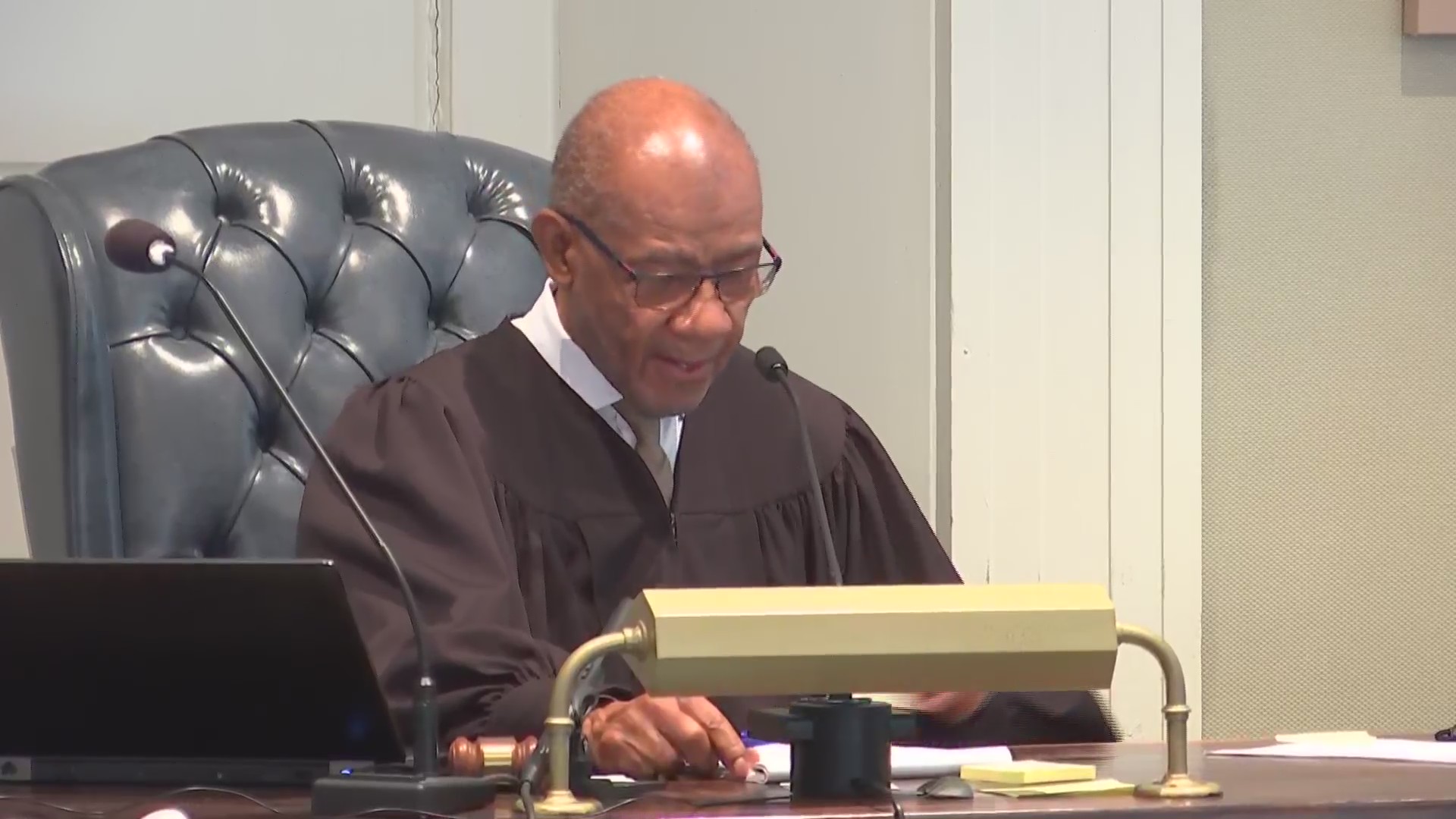 Judge Newman admits evidence of financial crimes in Murdaugh murder ...