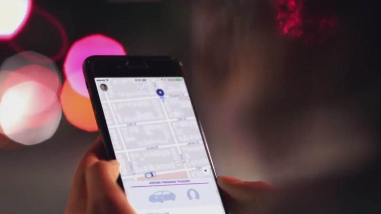 Lyft customers being charged for fake damage | Morning in America – FOX ...