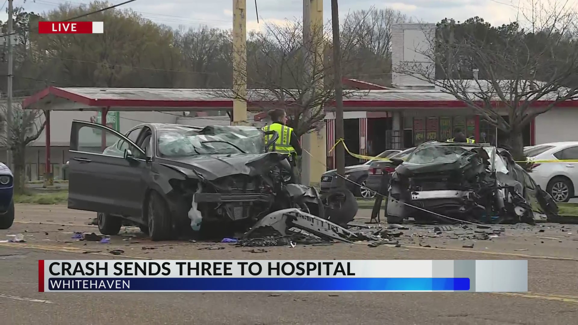 Three hurt in Elvis Presley, Raines crash – WREG.com