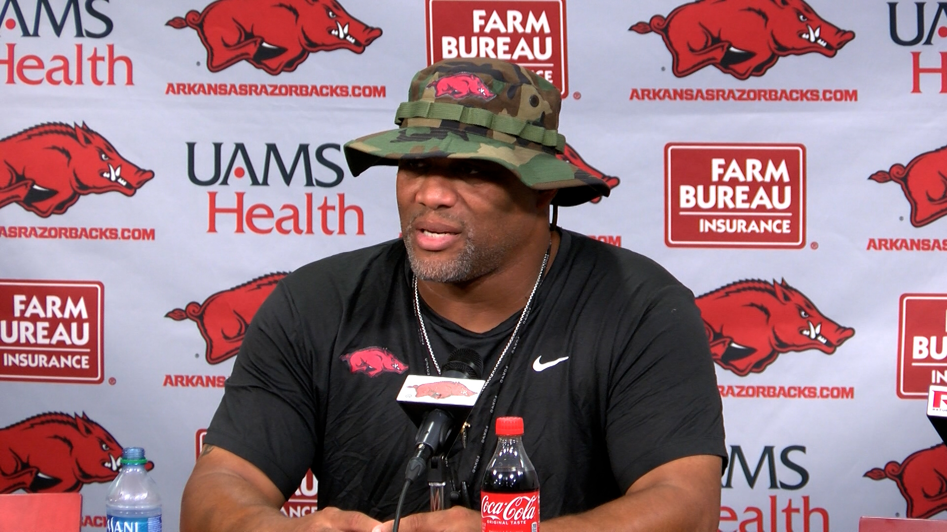 Deke Adams talks Razorback DL for the upcoming season – KNWA FOX24