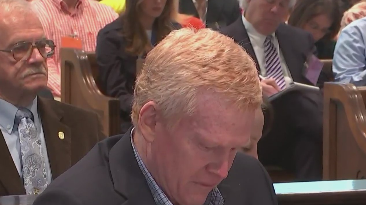 Housekeeper never saw Alex Murdaugh clothes after killings | Rush Hour ...