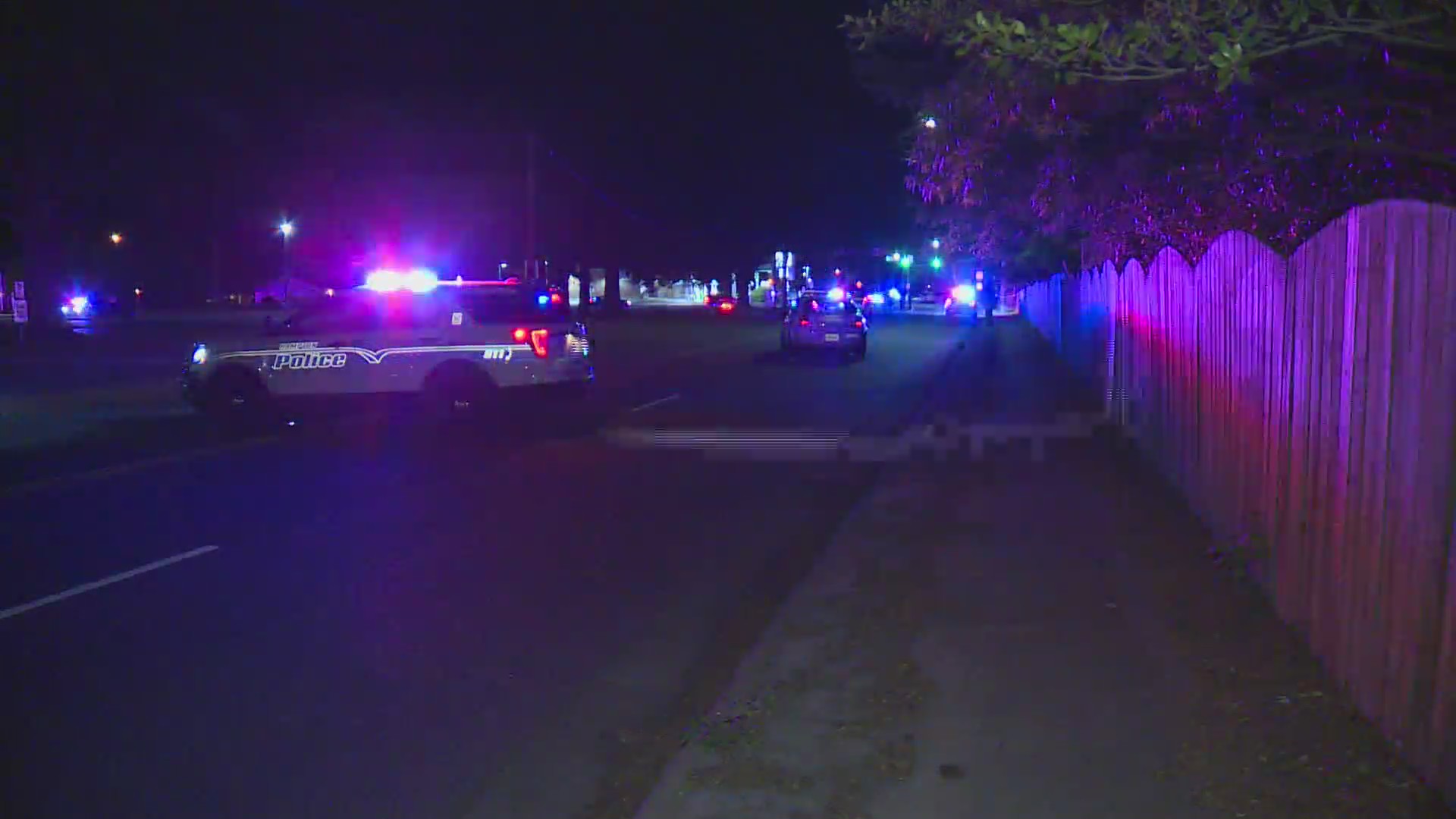 Police officer, suspect hit in shooting in Hampton – WAVY.com