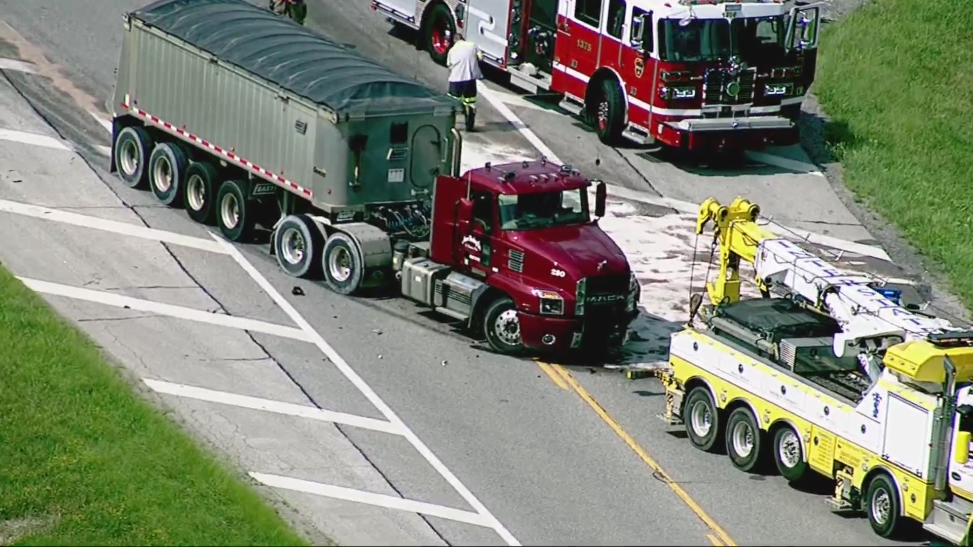 Semi-truck rollover shuts down SR-44 in Chardon Township – Fox 8 ...