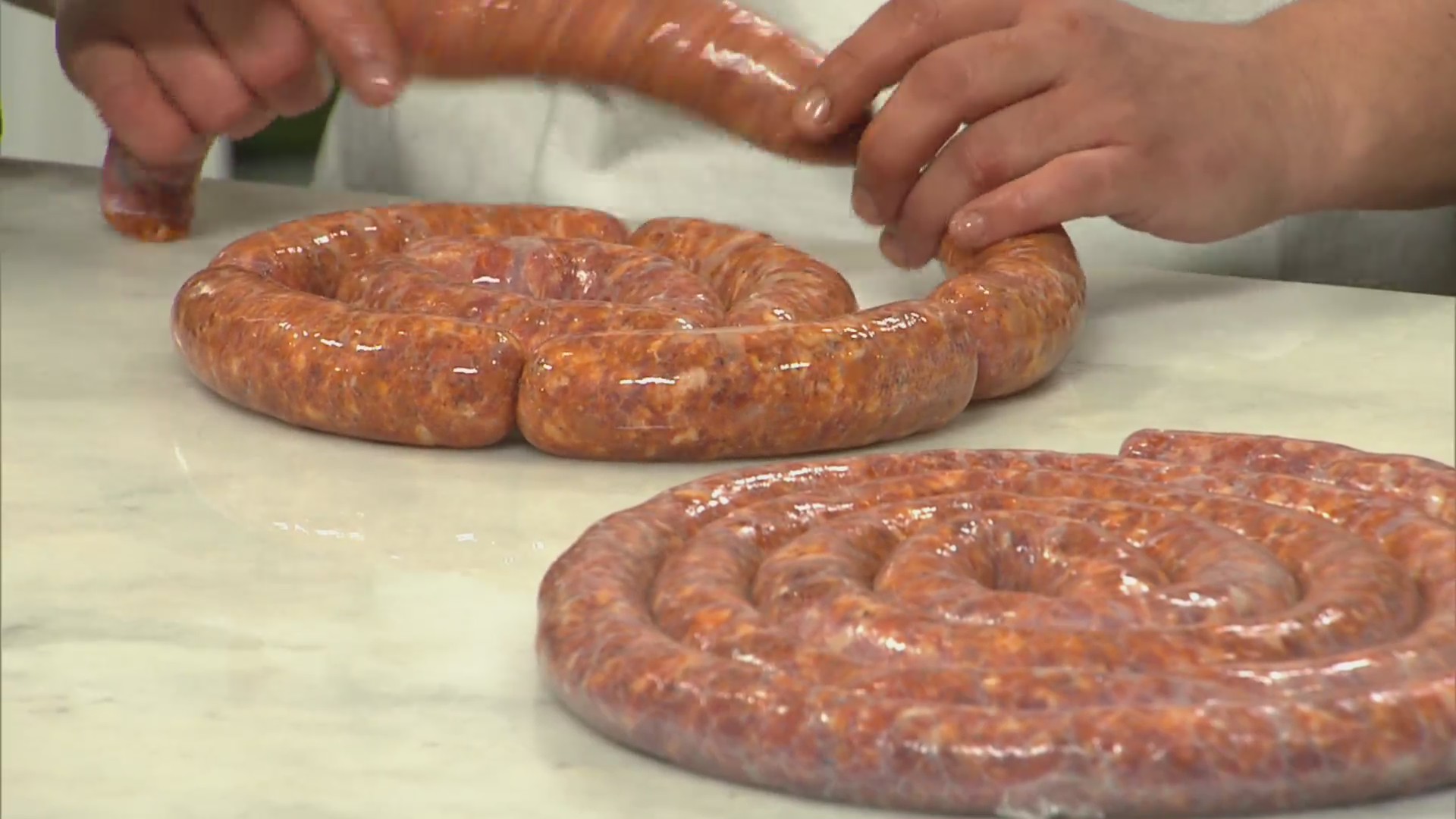 New Day Cleveland: Saucisson – Fox 8 Cleveland WJW