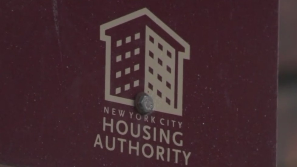 70 current, former NYCHA employees arrested: officials – PIX11