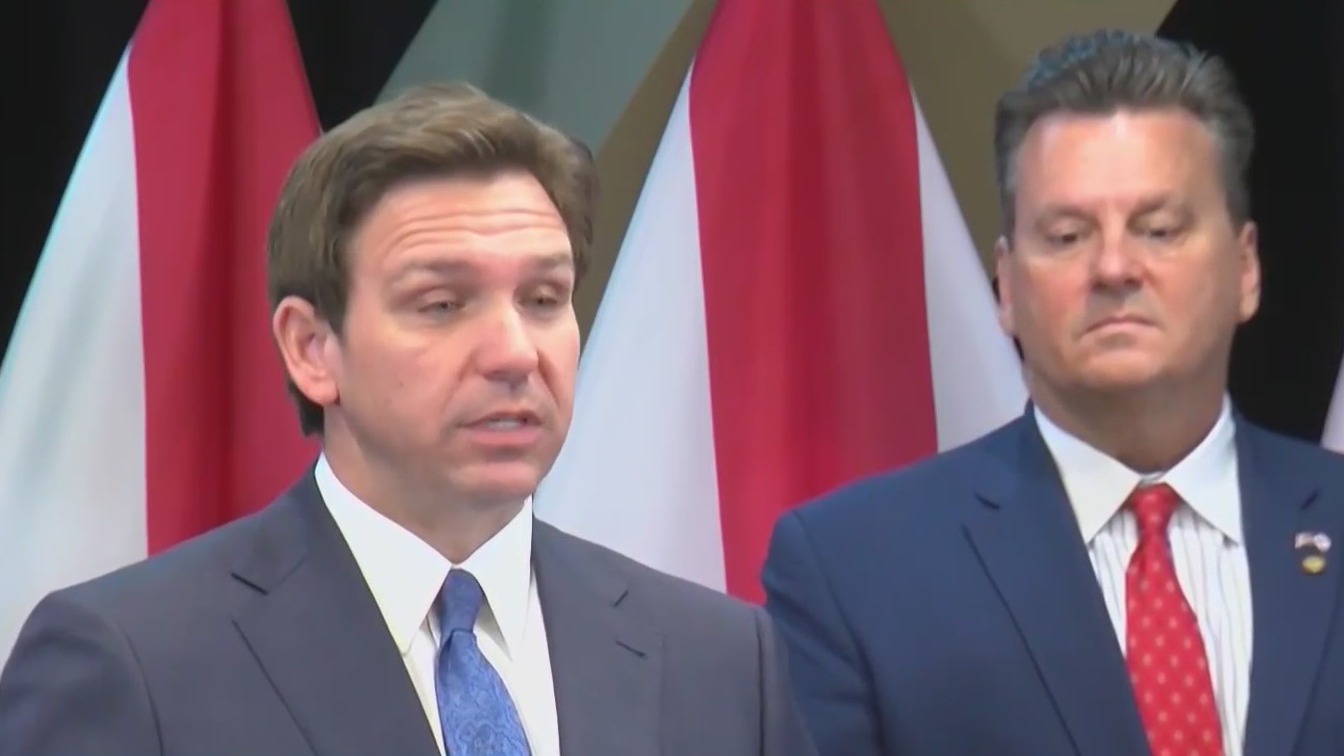 DeSantis unveils bill to reassert oversight of Disney parks | Elizabeth ...
