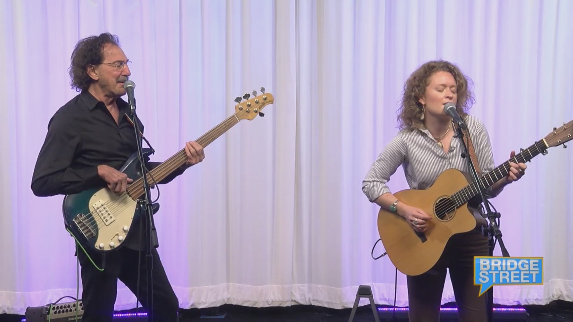 Alice Howe and Freebo Perform, “Something Calls to Me” – WSYR