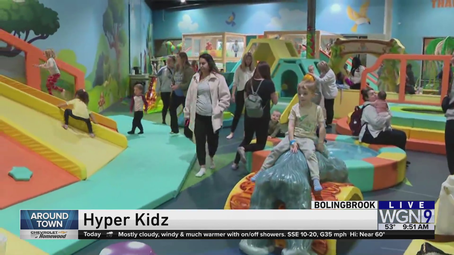 Around Town – Hyper Kidz – WGN-TV