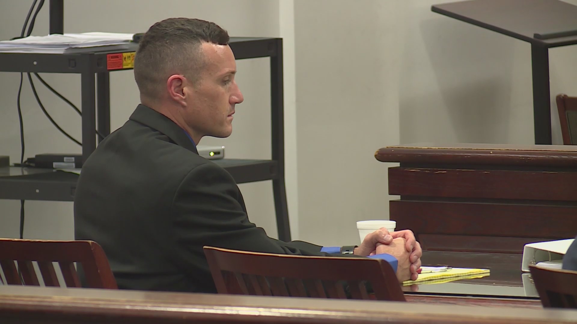 Trial for Norfolk police officer charged in deadly shooting heads into ...