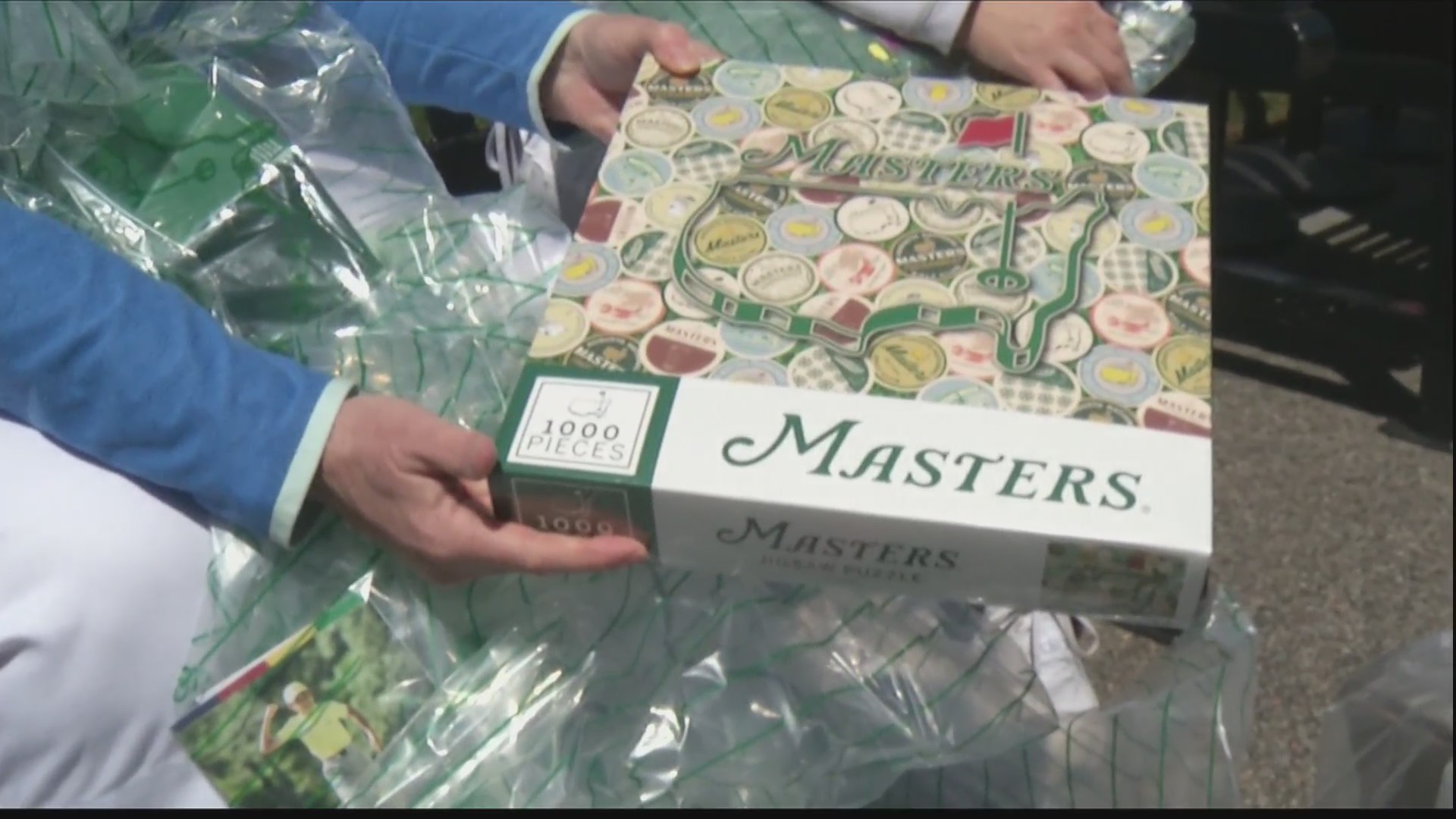 Masters merchandise madness as patrons flock to grab exclusives – WSAV-TV