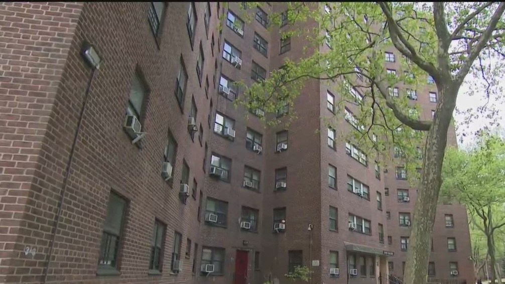 Harlem NYCHA residents without gas service for weeks – PIX11