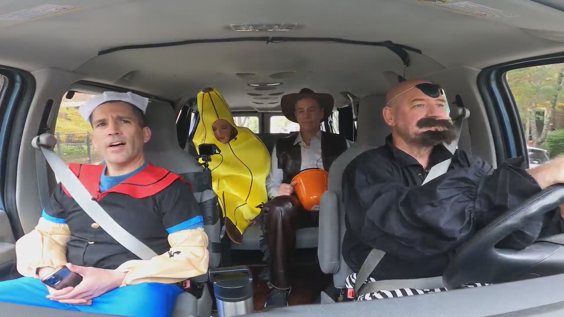 Konrad in a Van: Halloween Edition – WGN-TV