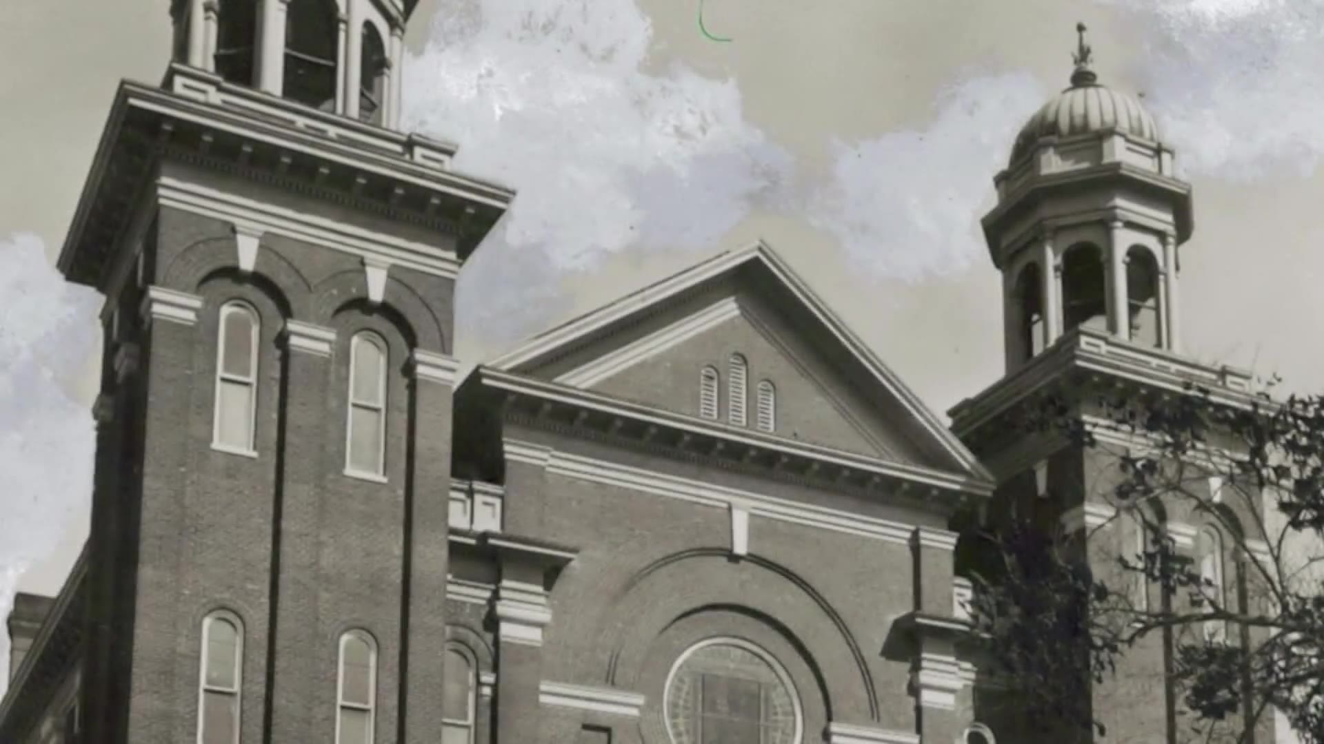 Hometown History: Trailblazers C.T. Walker and R.A. Dent – WJBF