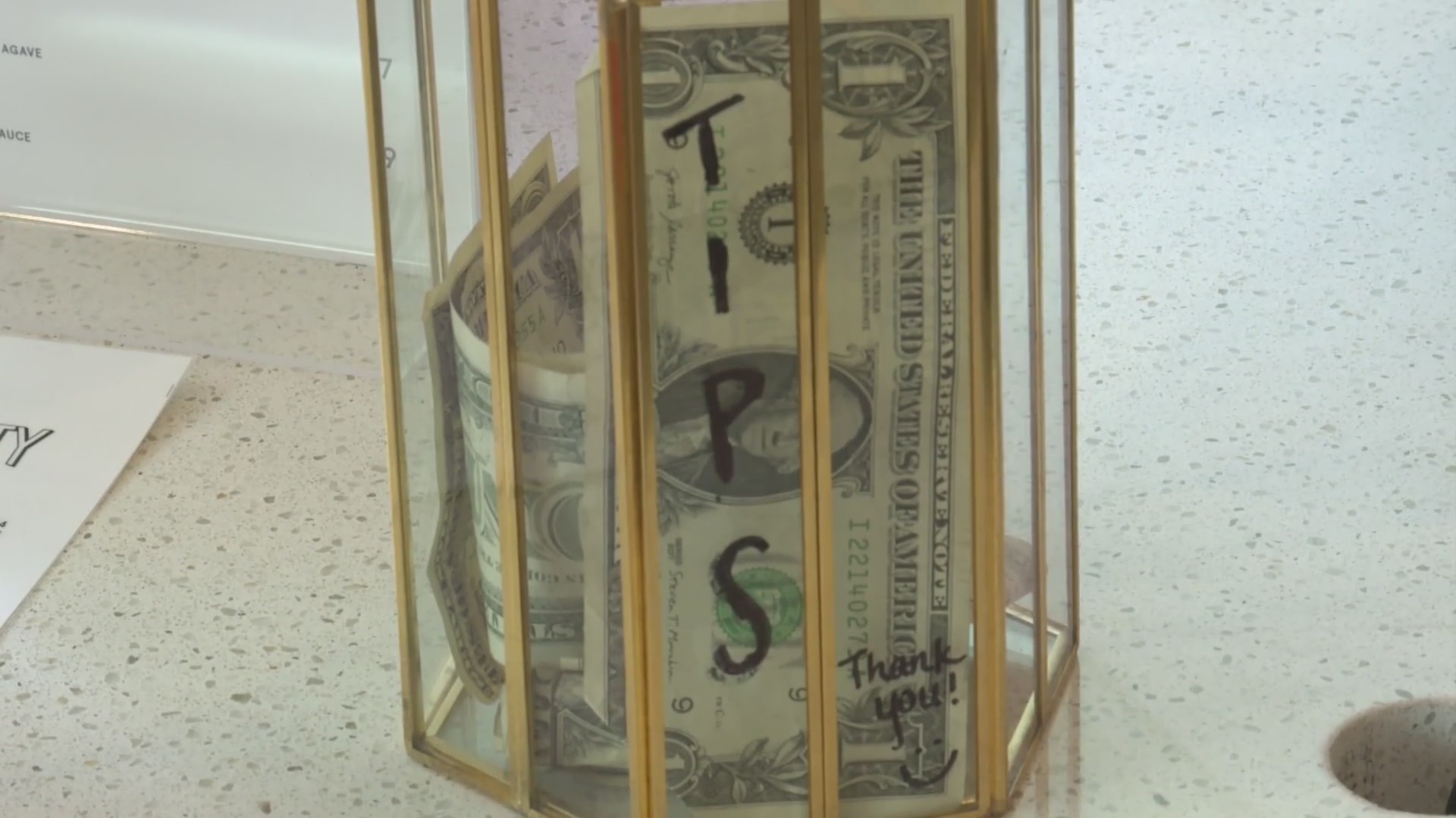 How tipping custom has changed during the pandemic – FOX 4 Kansas City ...