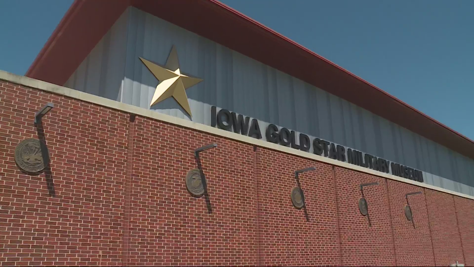 Iowa Gold Star Museum Holds Memorial Day Observance – who13.com