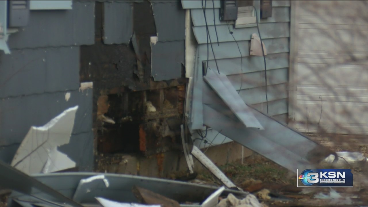 East Wichita house fire caused by person thawing pipe – KSN-TV
