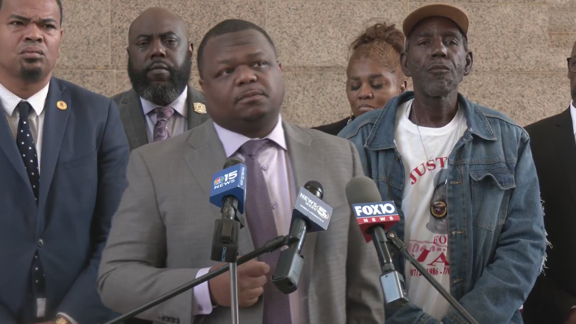 Jawan Dallas’ family, attorneys break silence after viewing body camera ...